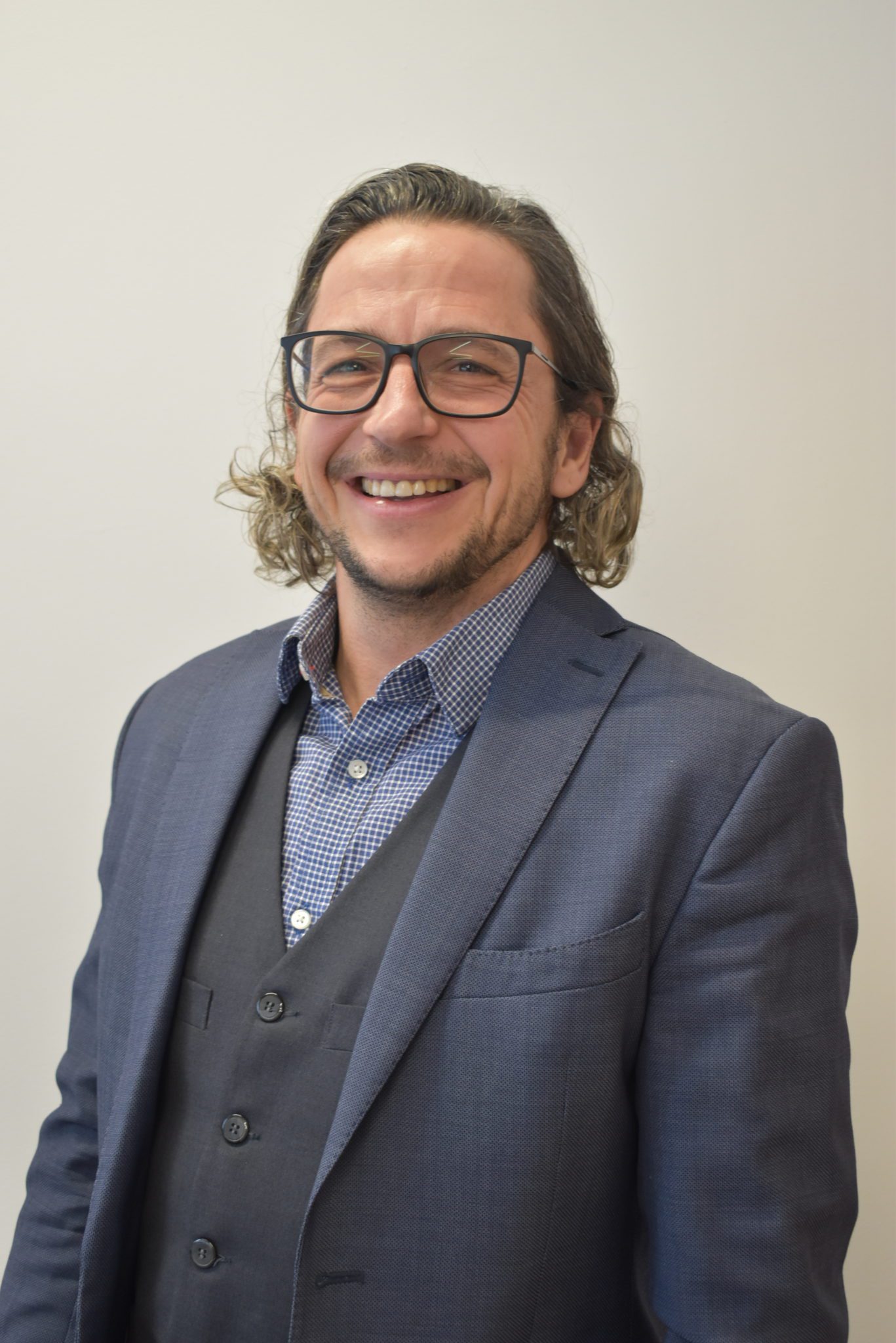 Kristian Cejka - Embassy International School